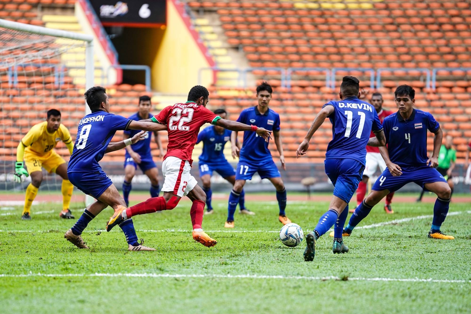 Ketika Sayap Kiri Skuat Garuda dan Gajah Putih Bersaing Sengit di Laga ...