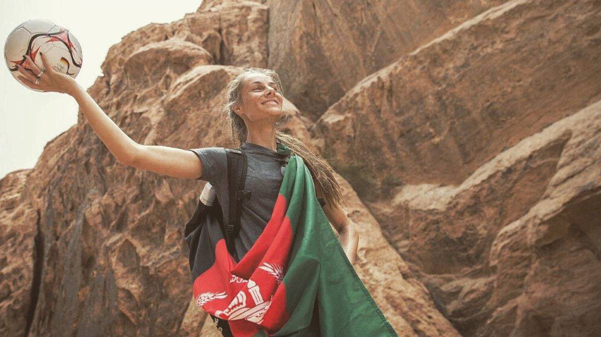 Kisah Shabnam Mobarez, Mantan Pengungsi yang Jadi Kapten Tim Nasional ...