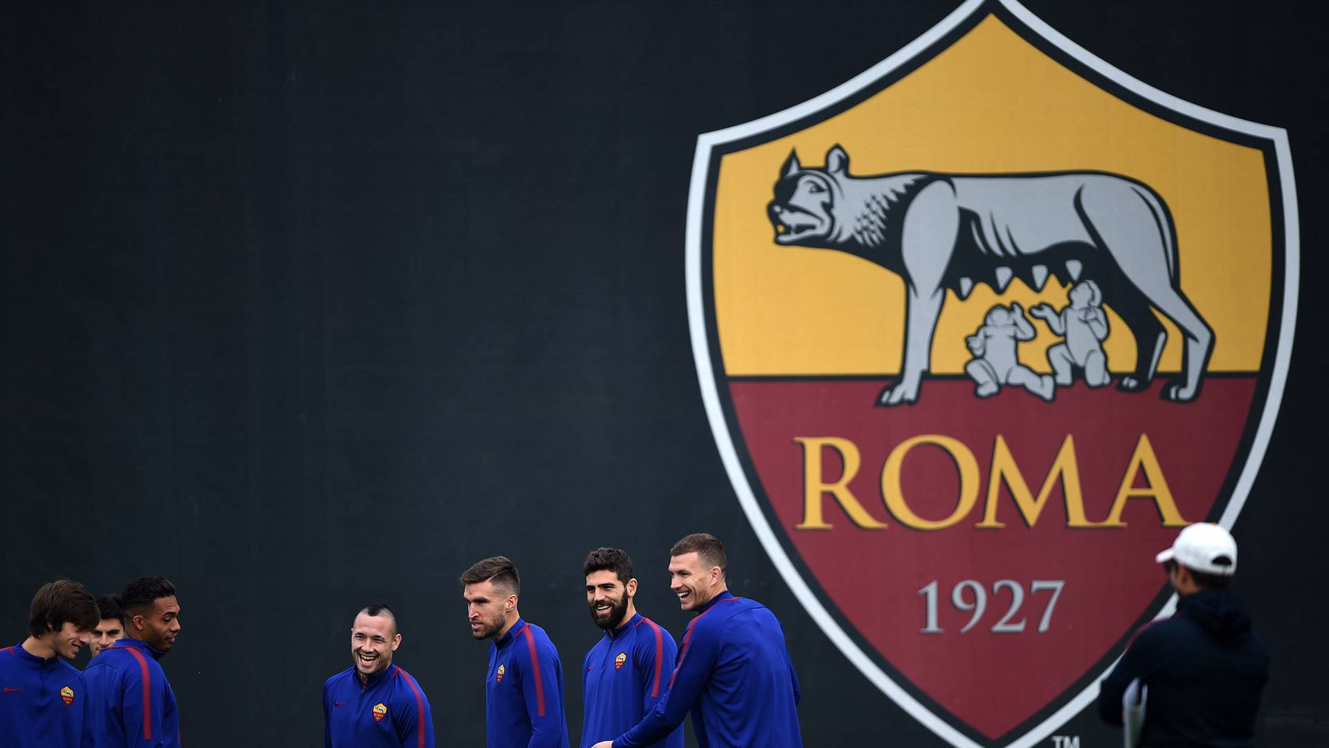 Kerana puting serigala, logo AS Roma ditapis oleh media Iran - Football ...