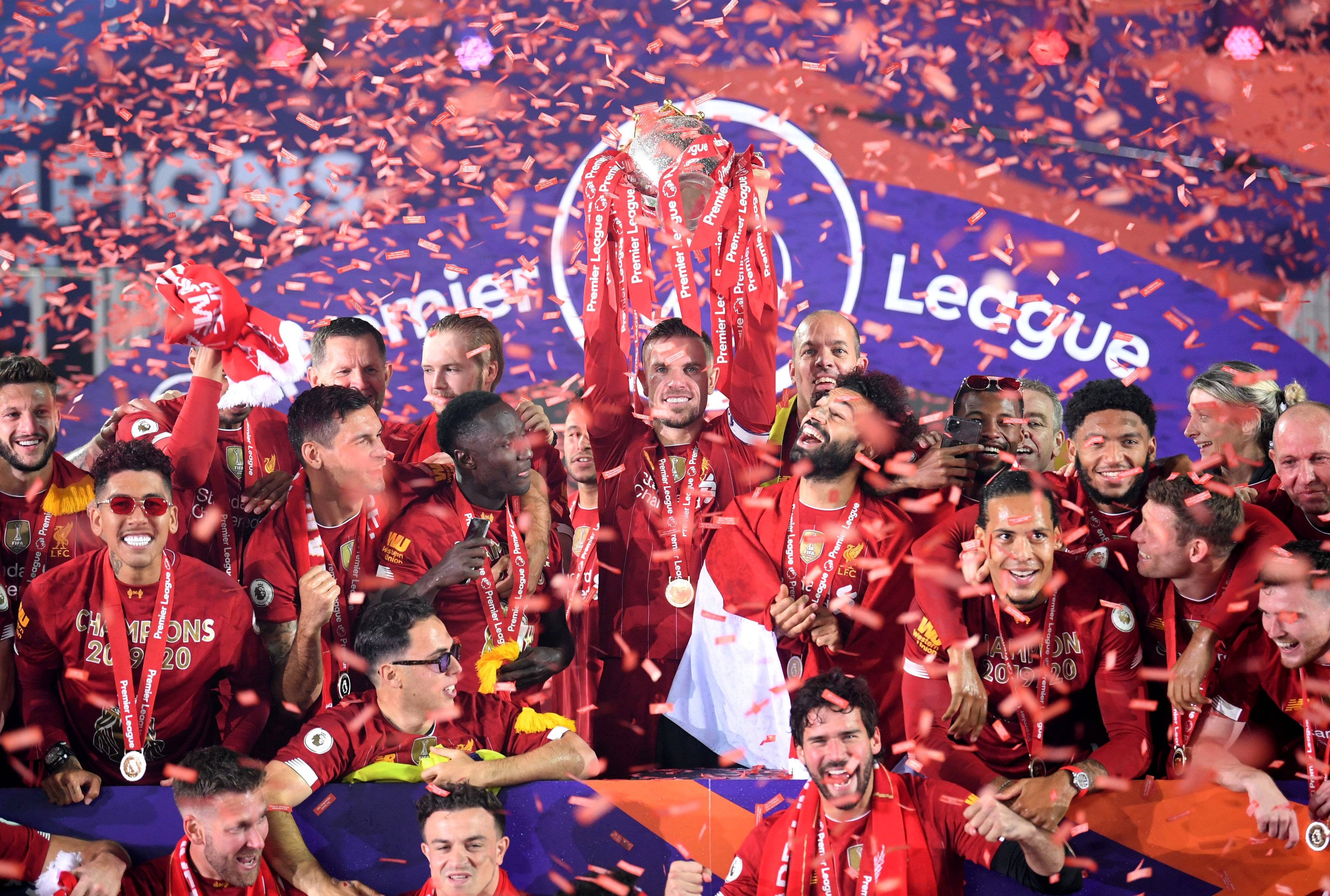 [VIDEO] Liverpool finally lift Premier League trophy for the first time ...