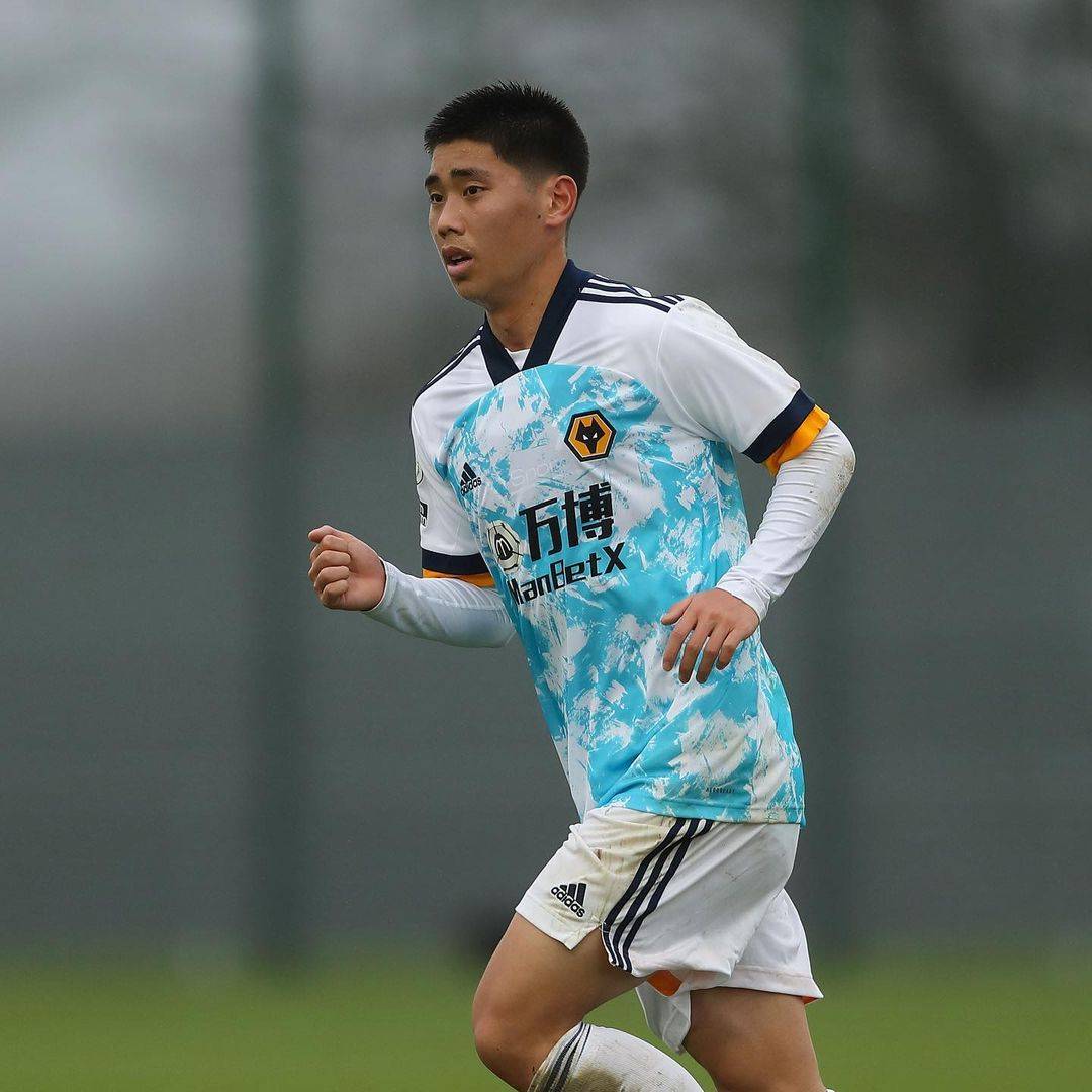 Pemain Wolves, Nathaniel Shio Hong Wan bakal sertai JDT - Football ...