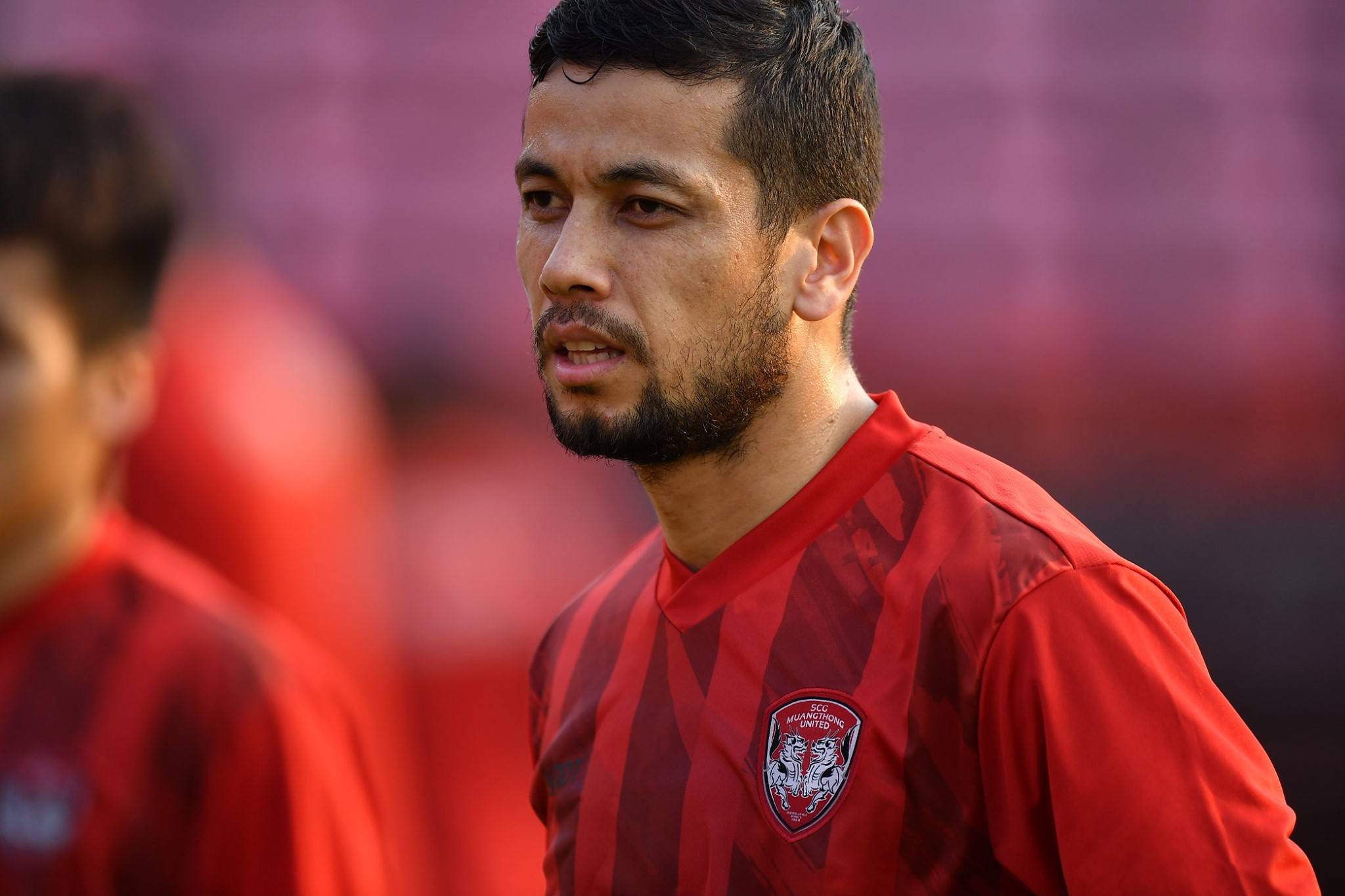 เจษฎา จิตสวัสดิ์ พูดถึง มิร์ซาเยฟ และการปรับแทคติกของแข้งดาวรุ่ง “กิเลน ...